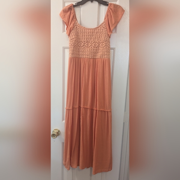 Sincerly Jules | Dresses | 3 For 25 Sincerely Jules Crochet Front Dress ...